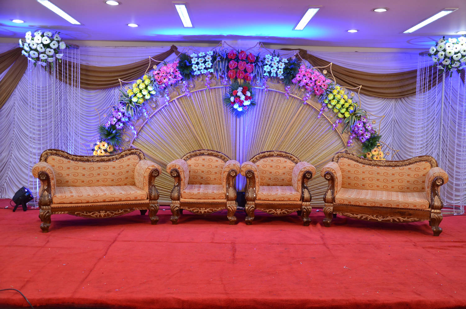 Stage (Call : 7507991535) | Ceremony Banquets
